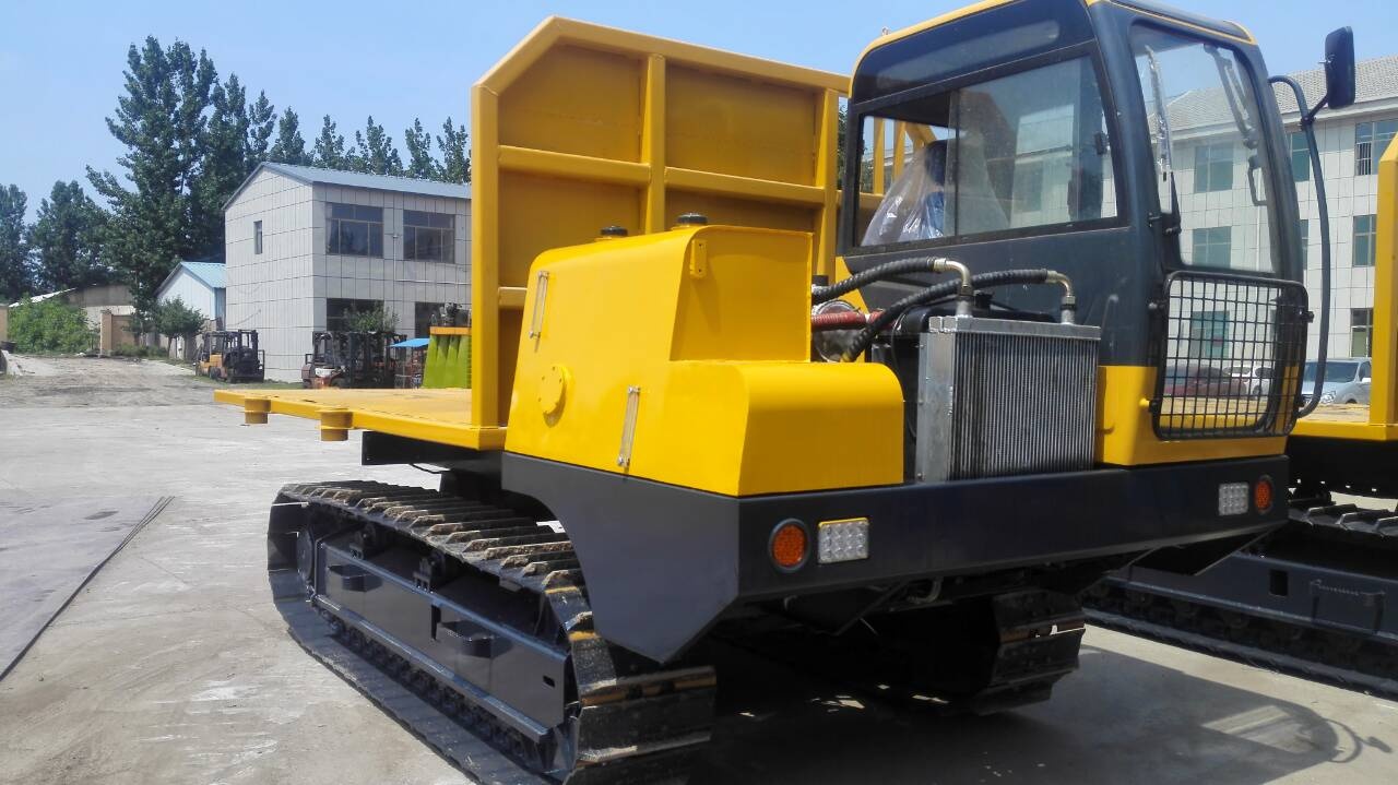 Tracked dumper MC-6T with cummins engine,crawler transport truck with SGS