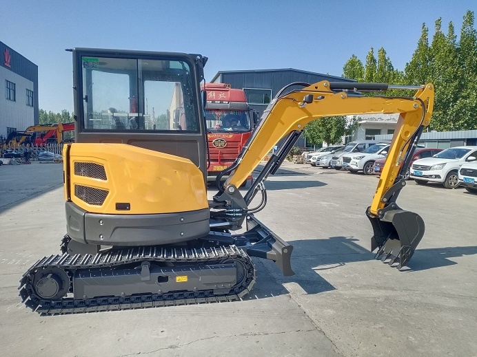 4ton Tailless Crawler Excavator MC40 with CE, small excavator with SGS